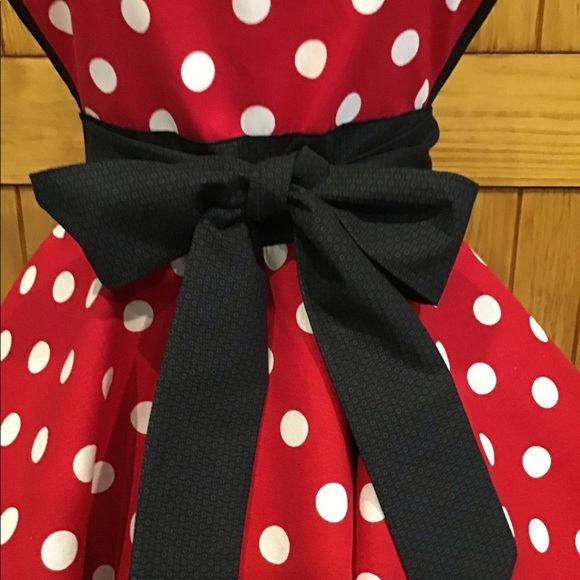 Accessories | Minnie Mouse Pin Up Apron | Poshmark